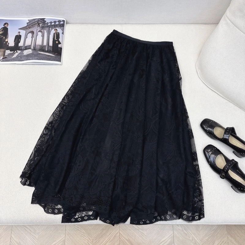 Low-cost Christian Dior Dress