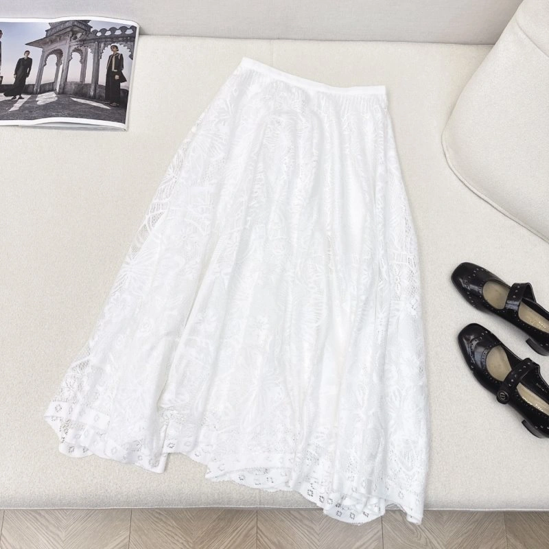 Low-cost Christian Dior Dress