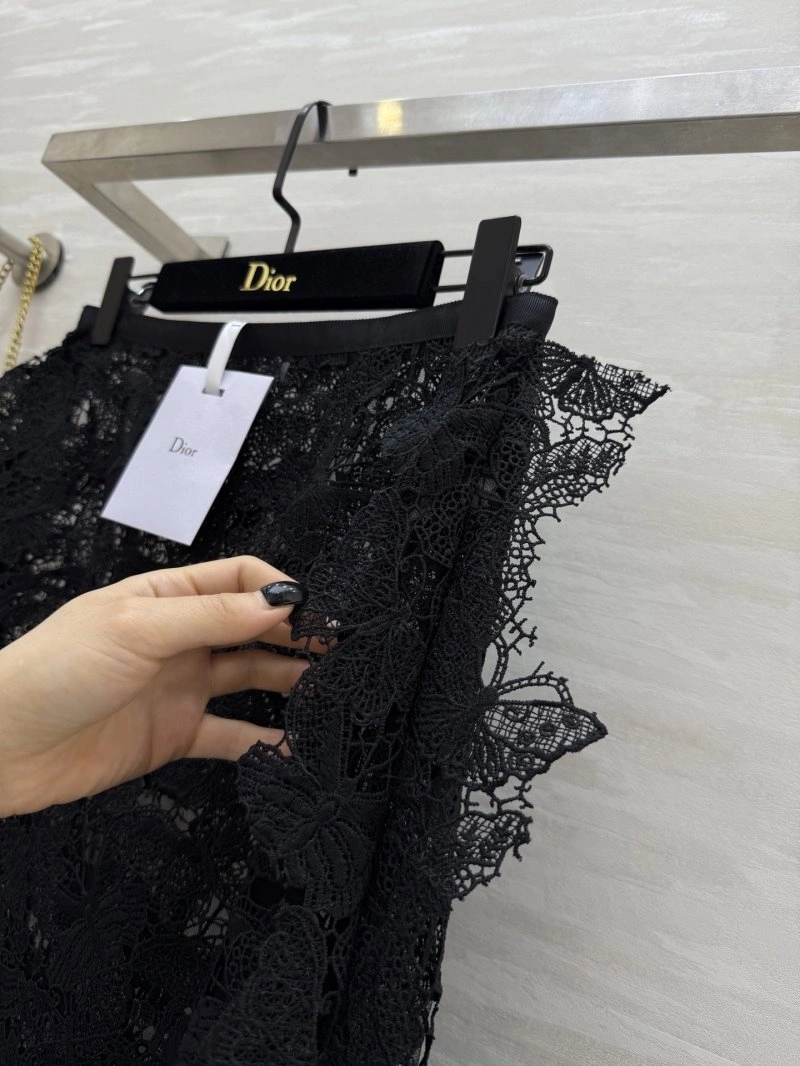 Low-cost Christian Dior Dress