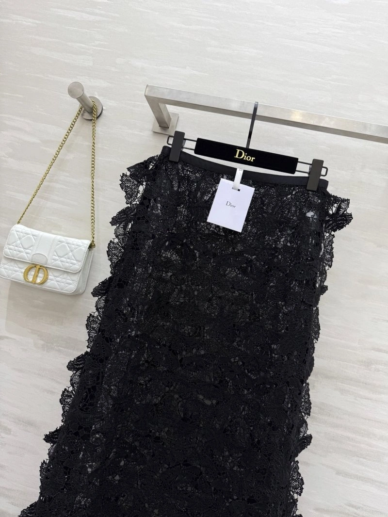 Low-cost Christian Dior Dress