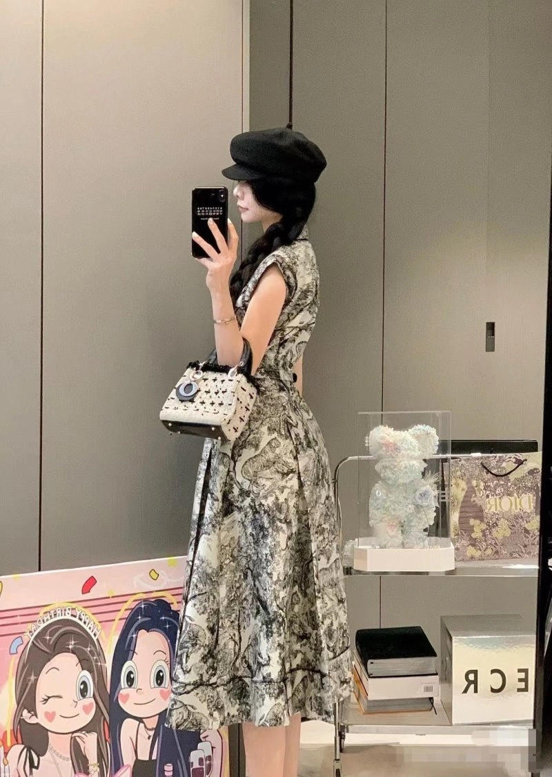 High accuracy Christian Dior Dress