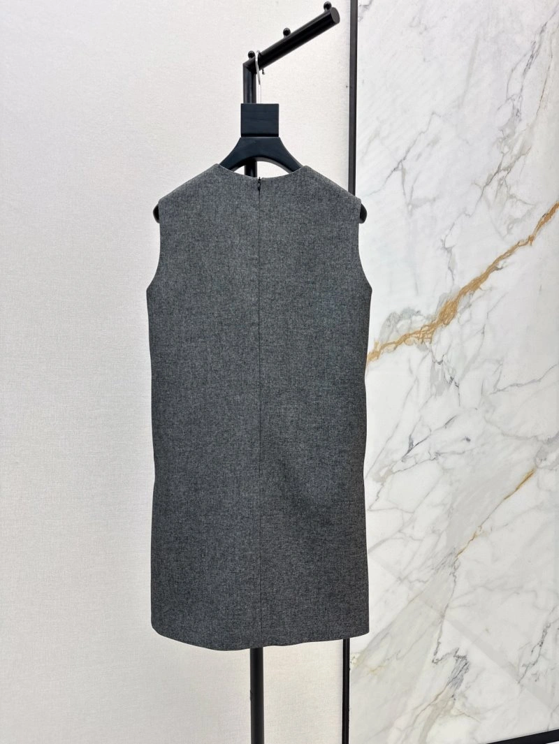 Accurate model Christian Dior Dress