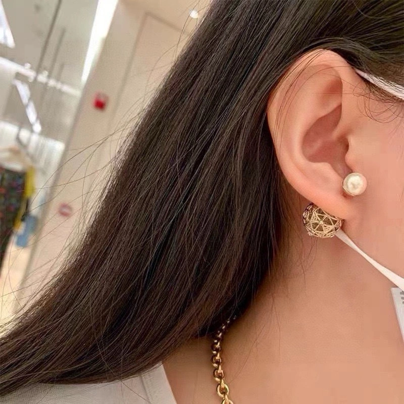 Reasonably priced Christian Dior Earrings