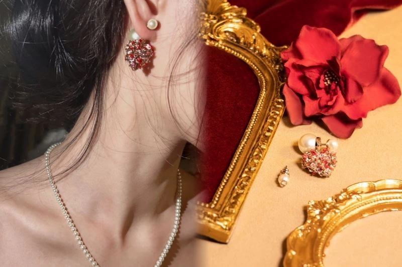 Economical Christian Dior Earrings