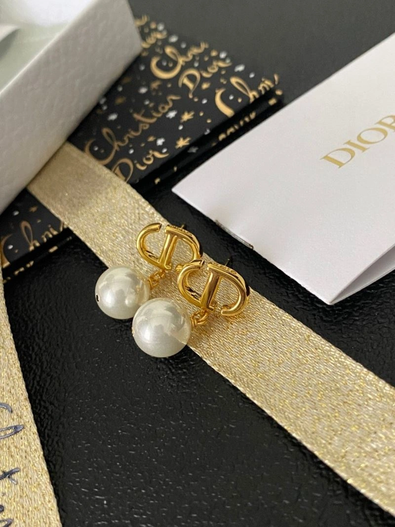 Reasonably priced Christian Dior Earrings