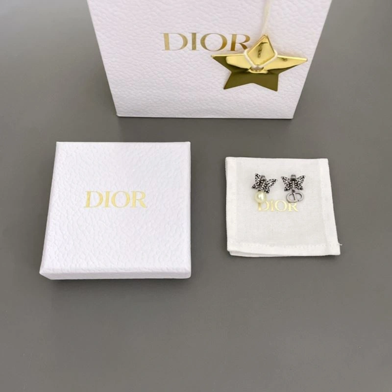 Top match Christian Dior Earrings