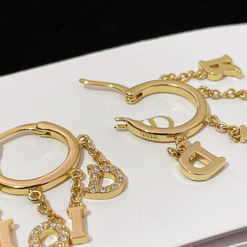 Indistinguishable Christian Dior Earrings