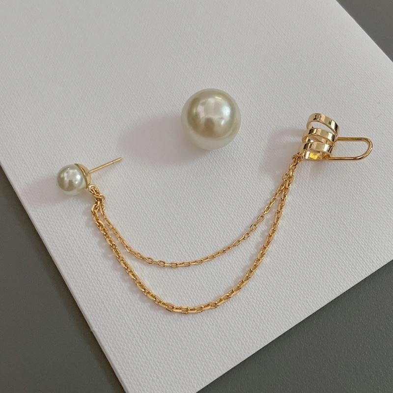 Inexpensive Christian Dior Earrings