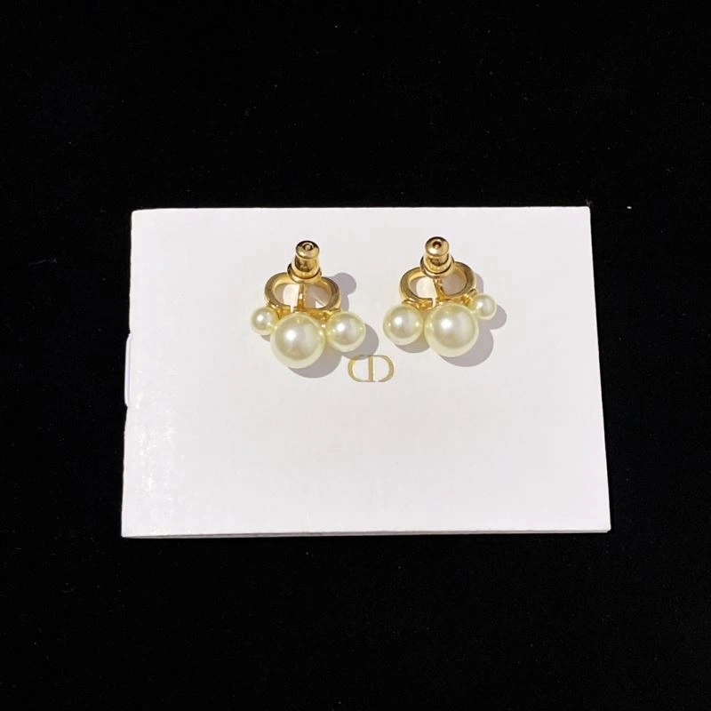 High fidelity Christian Dior Earrings