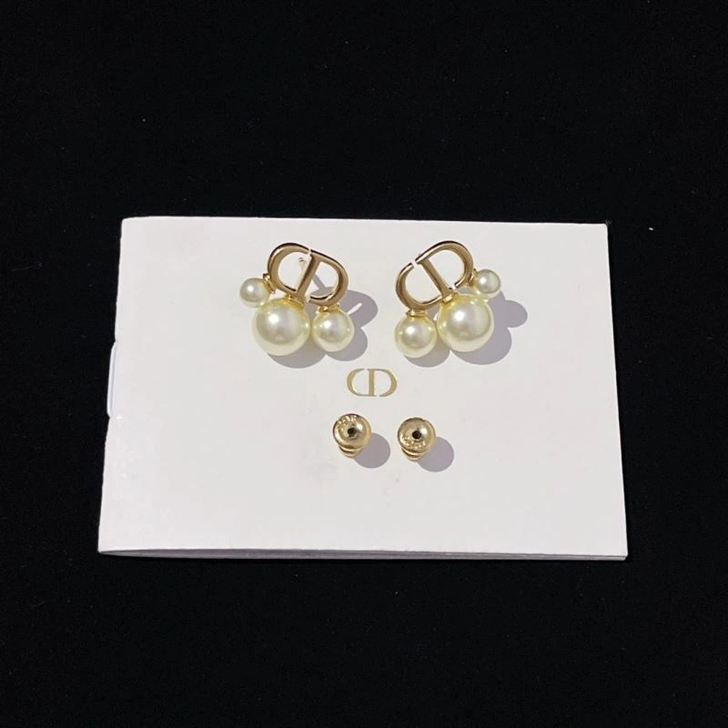 High fidelity Christian Dior Earrings