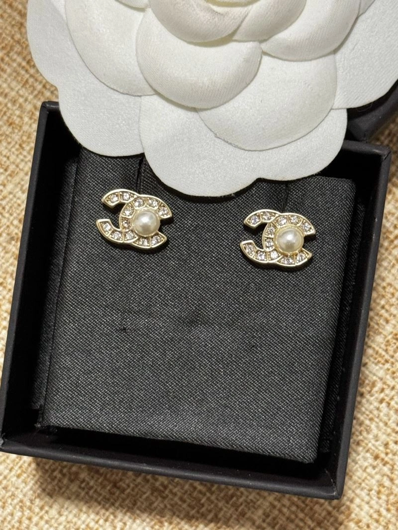 Bargain Christian Dior Earrings