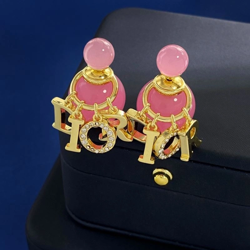 Low-cost Christian Dior Earrings