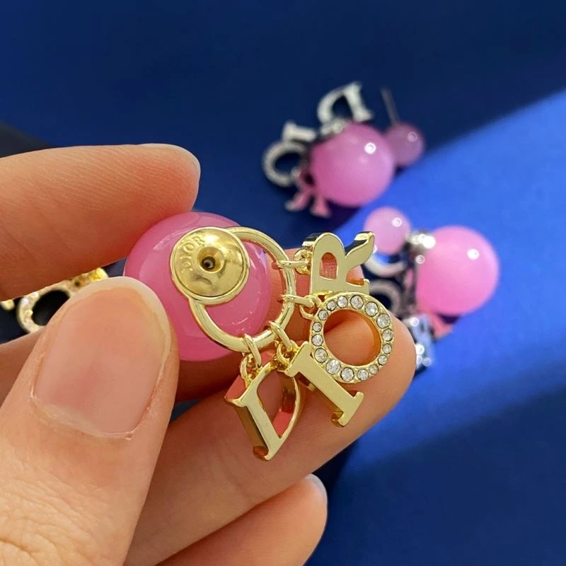 Low-cost Christian Dior Earrings