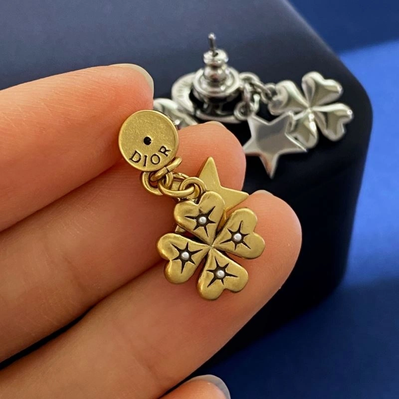 Legit Christian Dior Earrings