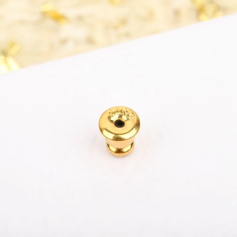 Top match Christian Dior Earrings