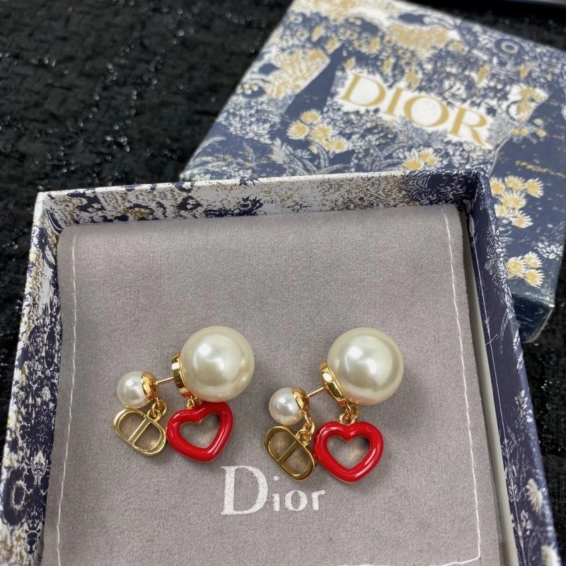 Cut-rate Christian Dior Earrings
