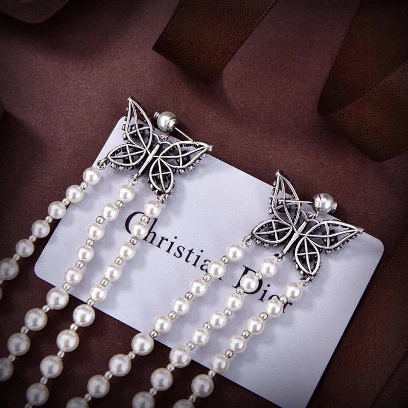 Legit Christian Dior Earrings