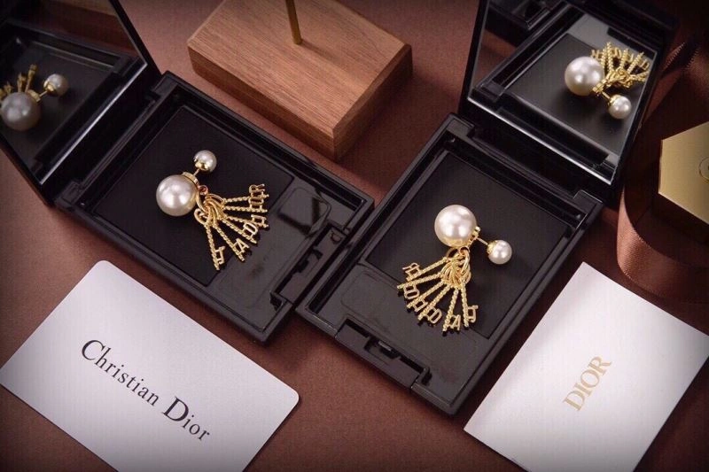 Value-priced Christian Dior Earrings