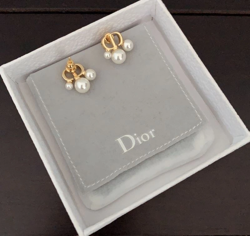 Value-priced Christian Dior Earrings