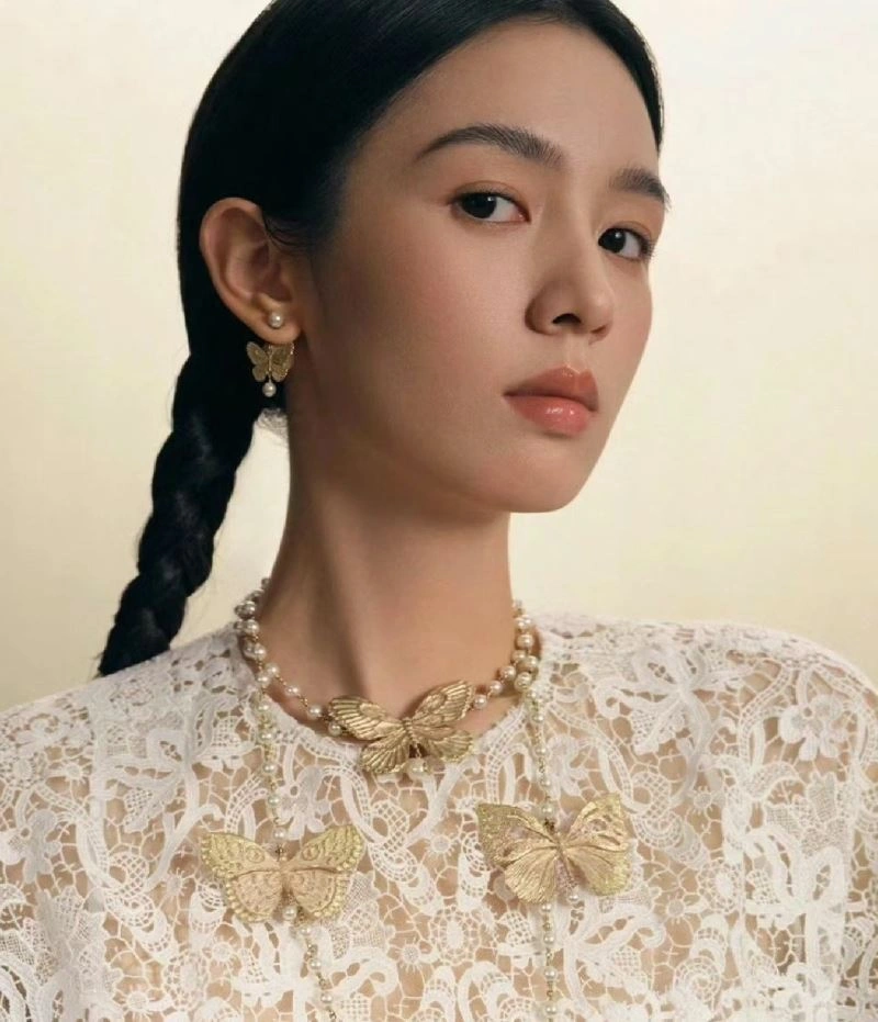Discounted Christian Dior Earrings