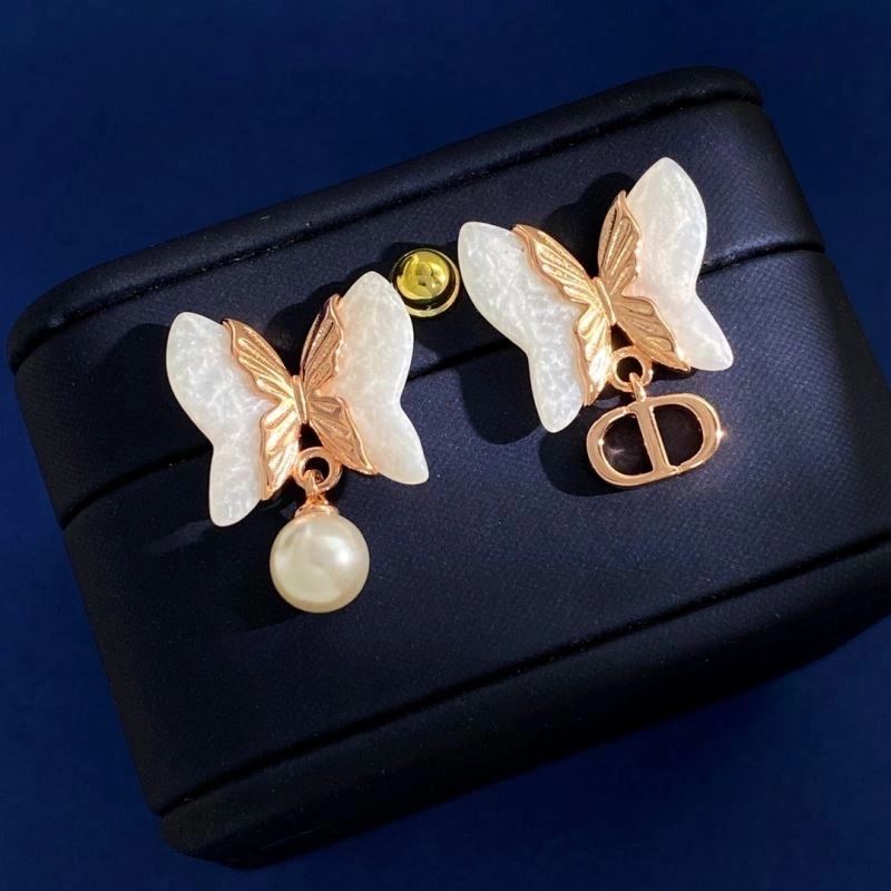 Discounted Christian Dior Earrings