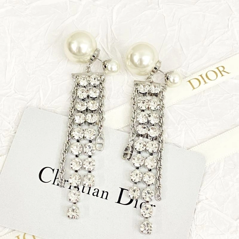 Low-cost Christian Dior Earrings