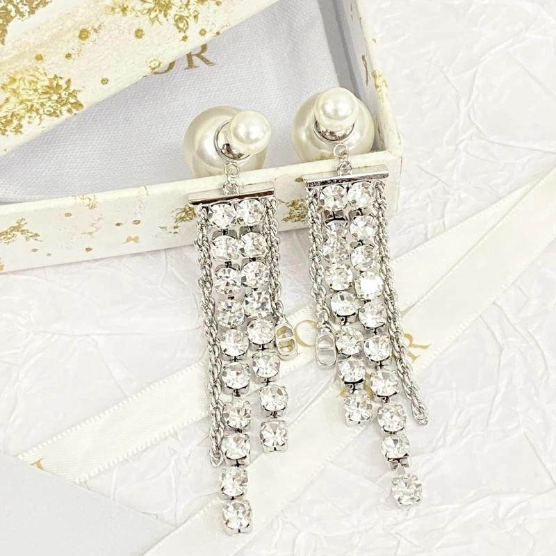 Low-cost Christian Dior Earrings