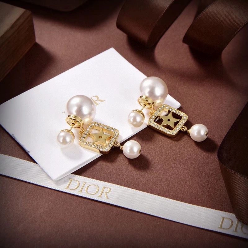 Discounted Christian Dior Earrings