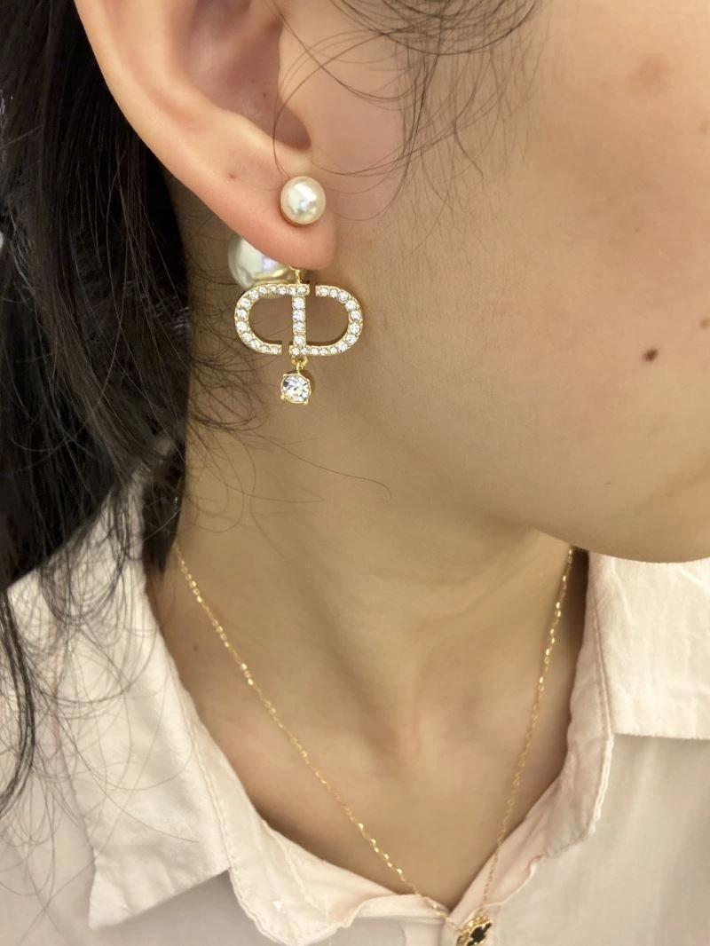Value-priced Christian Dior Earrings