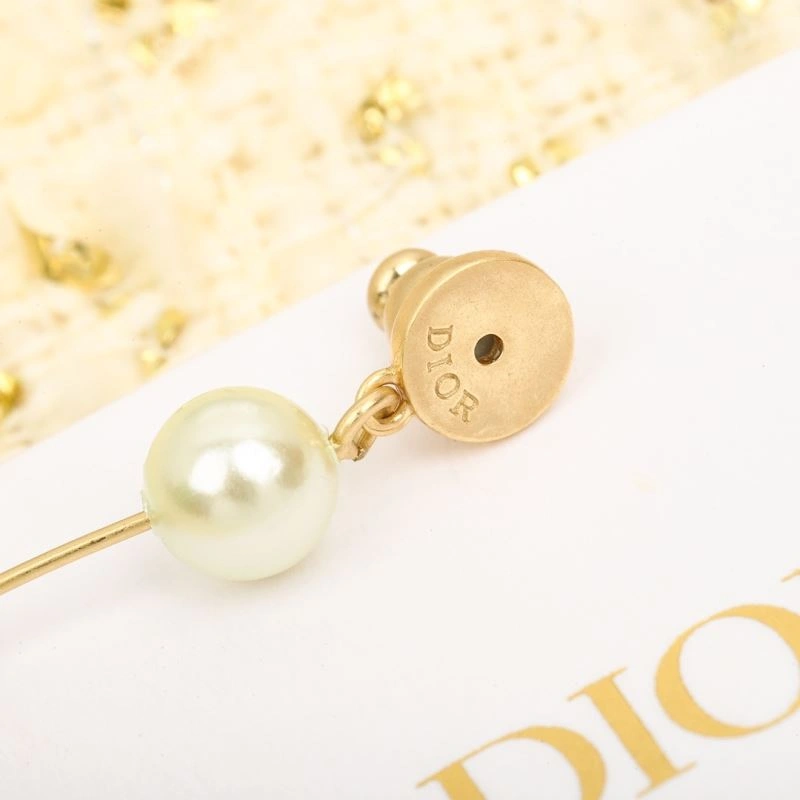 Reasonably priced Christian Dior Earrings
