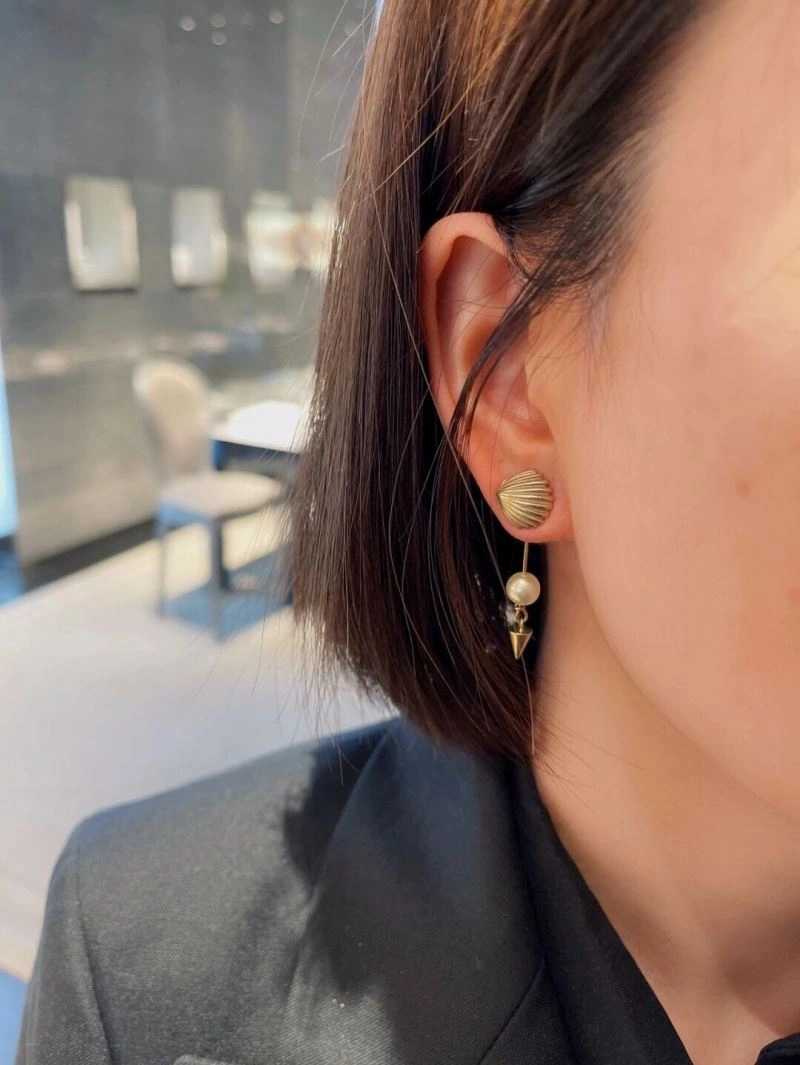 Reasonably priced Christian Dior Earrings