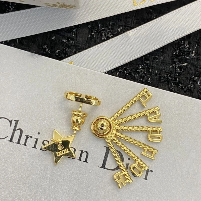 Low-cost Christian Dior Earrings