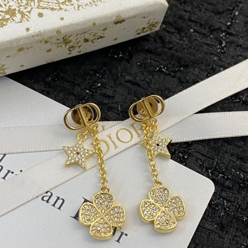Bargain Christian Dior Earrings