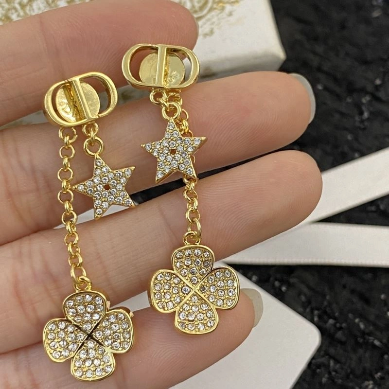Bargain Christian Dior Earrings
