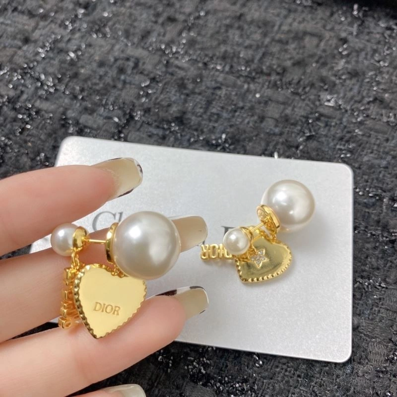 Economical Christian Dior Earrings
