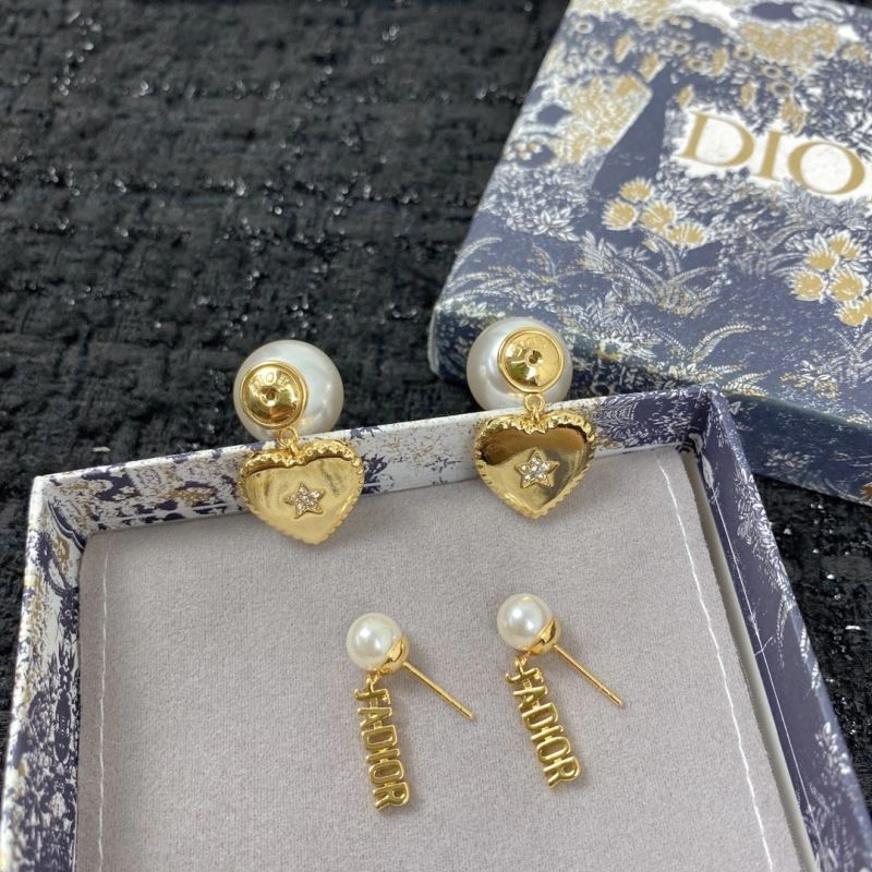 Economical Christian Dior Earrings