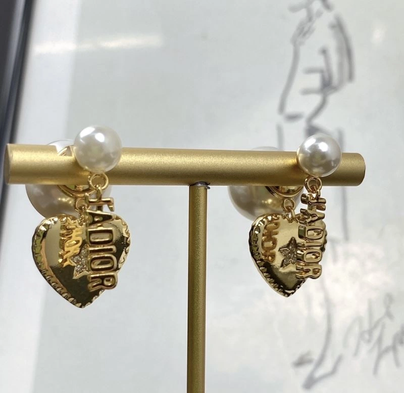 Economical Christian Dior Earrings
