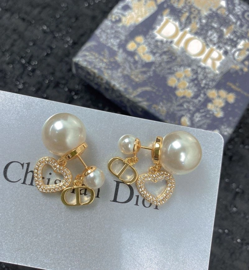 Reasonably priced Christian Dior Earrings