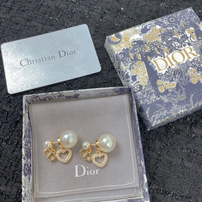 Reasonably priced Christian Dior Earrings