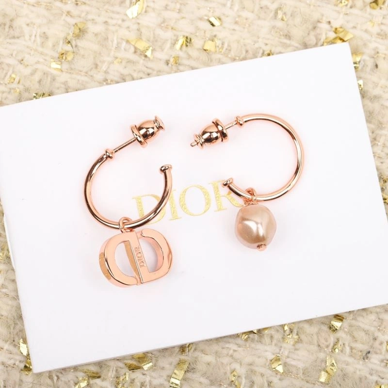 Cut-rate Christian Dior Earrings