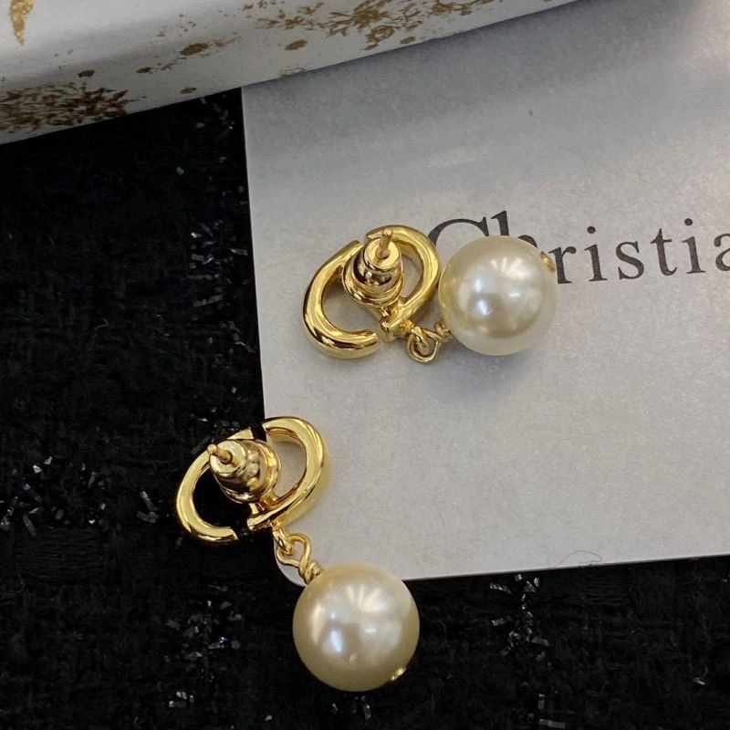 Value-priced Christian Dior Earrings