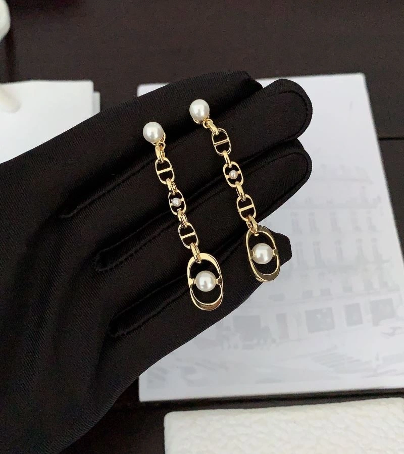 Bargain Christian Dior Earrings