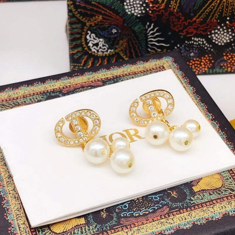 Economical Christian Dior Earrings