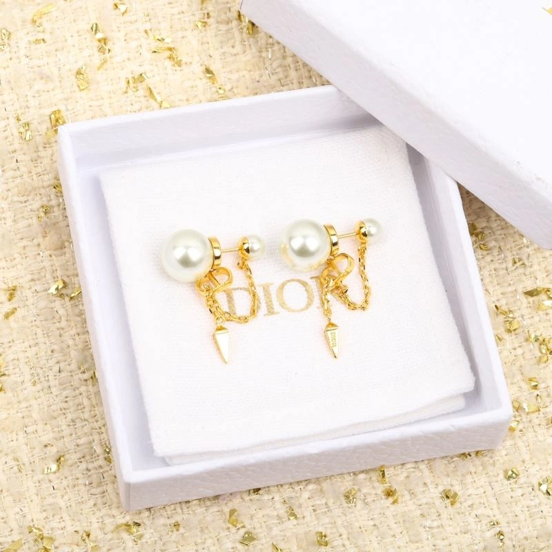 Discounted Christian Dior Earrings
