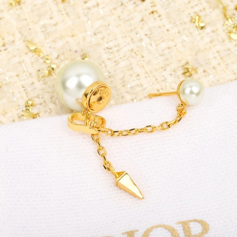 Discounted Christian Dior Earrings