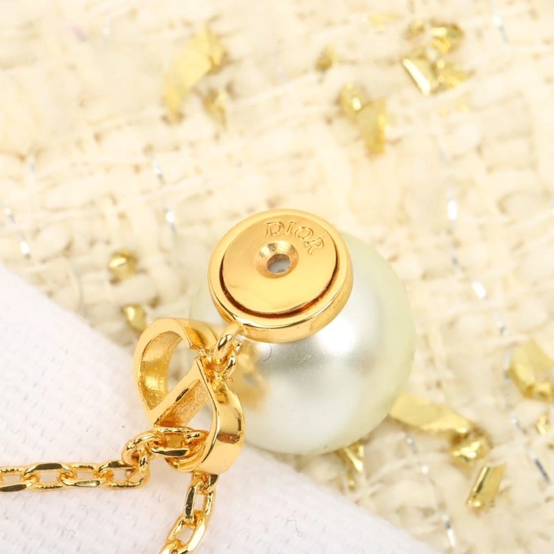 Discounted Christian Dior Earrings