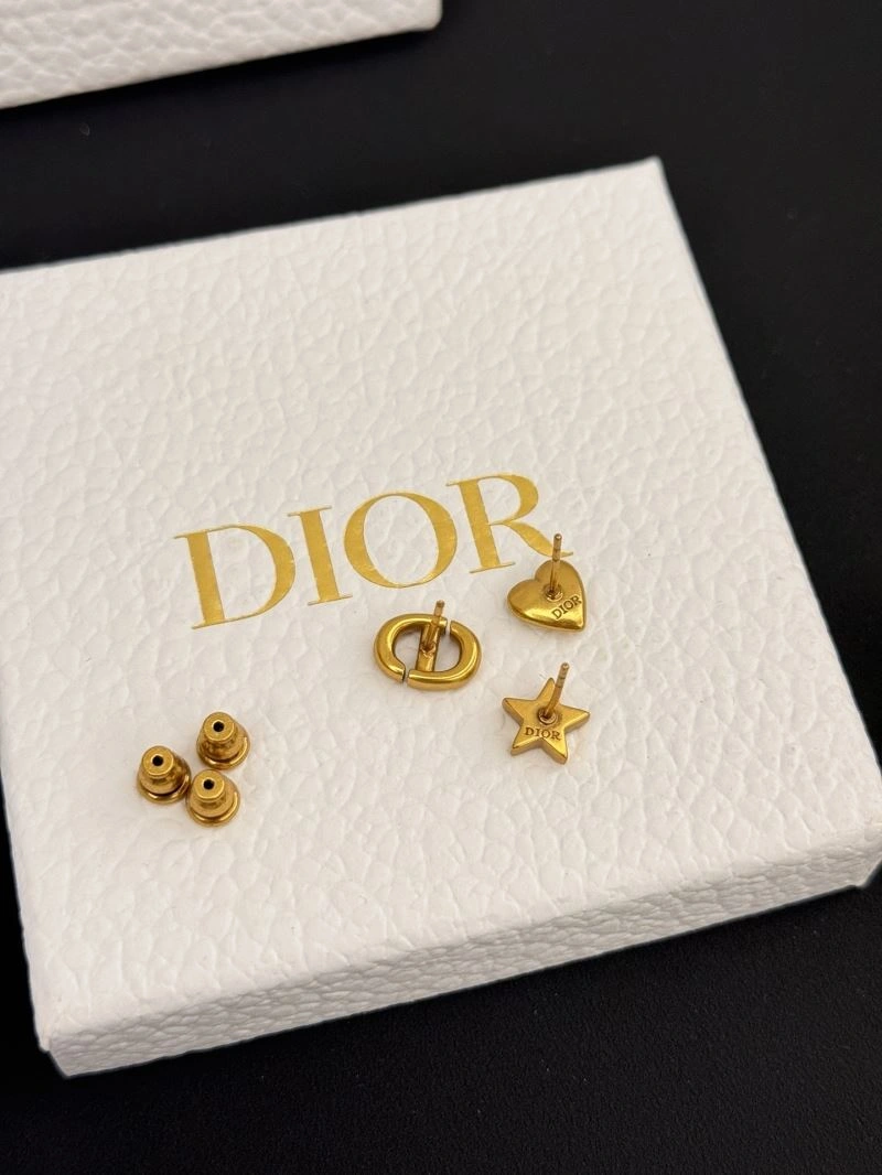 Cut-rate Christian Dior Earrings