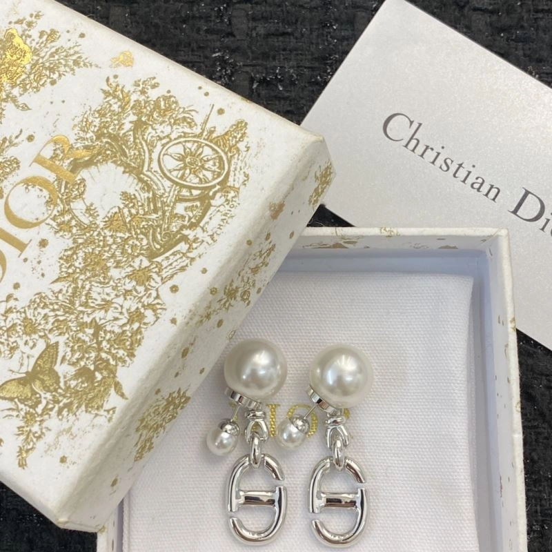 Discounted Christian Dior Earrings