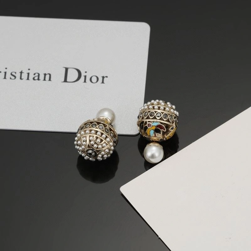 Economical Christian Dior Earrings