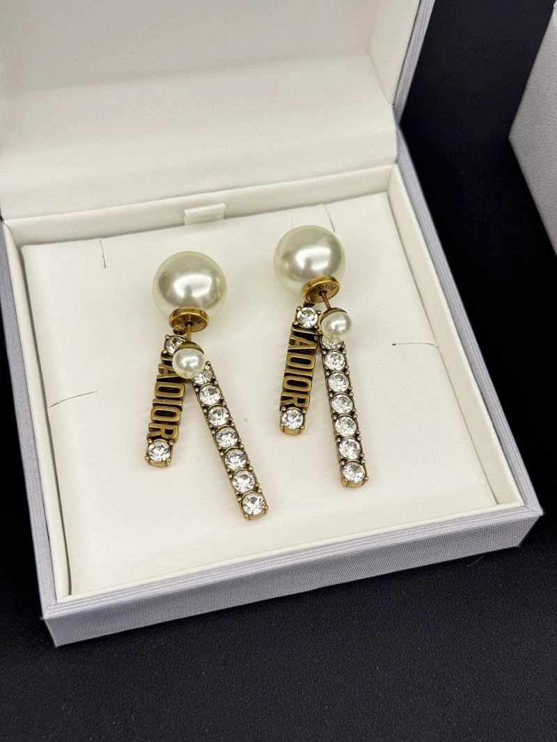 Value-priced Christian Dior Earrings